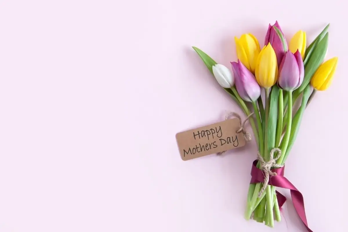 Perfect Messages To Write In Your Mother's Day Card | QNET